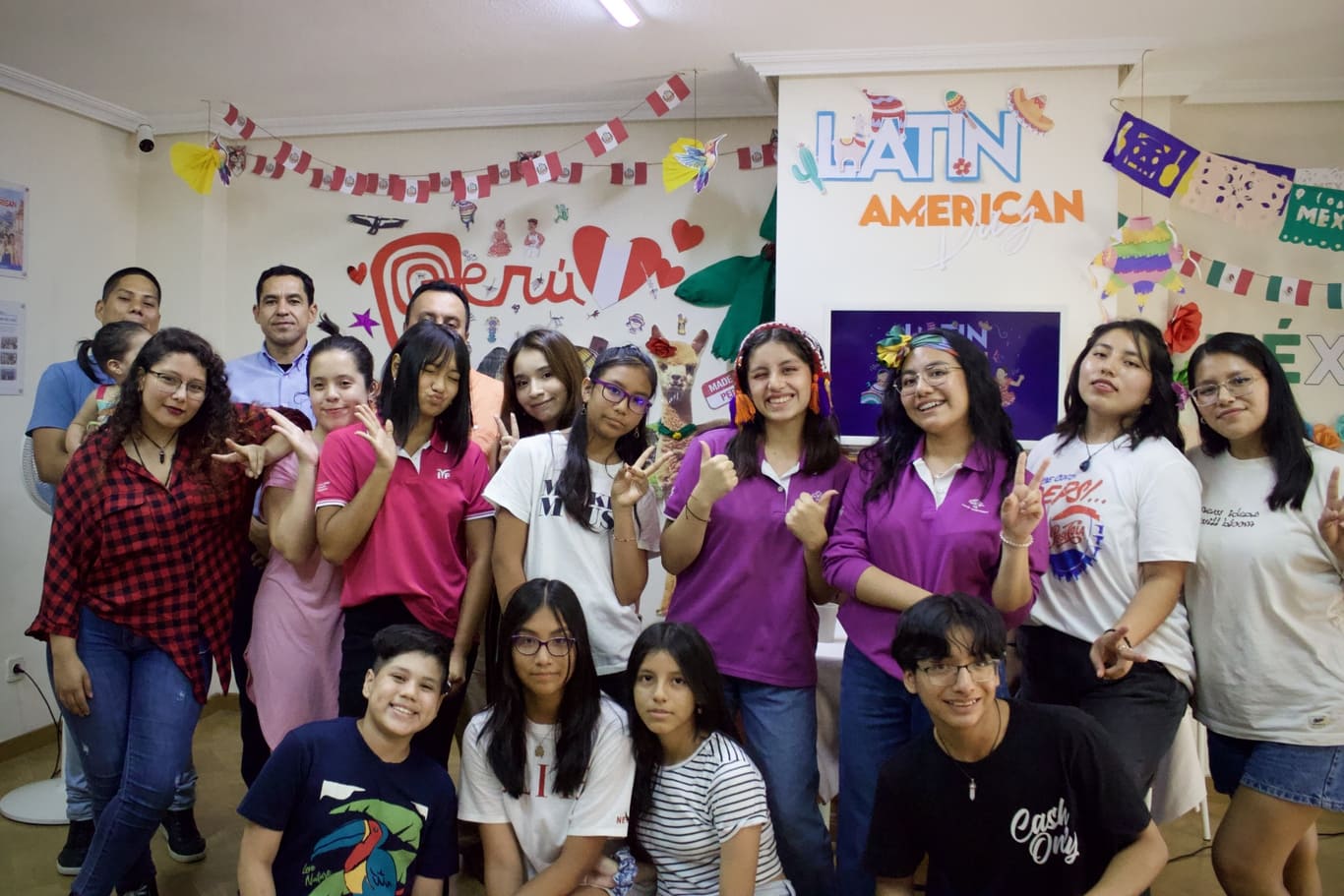 [España] El Latin Day que compartió corazón y sabor latino de México y Perú